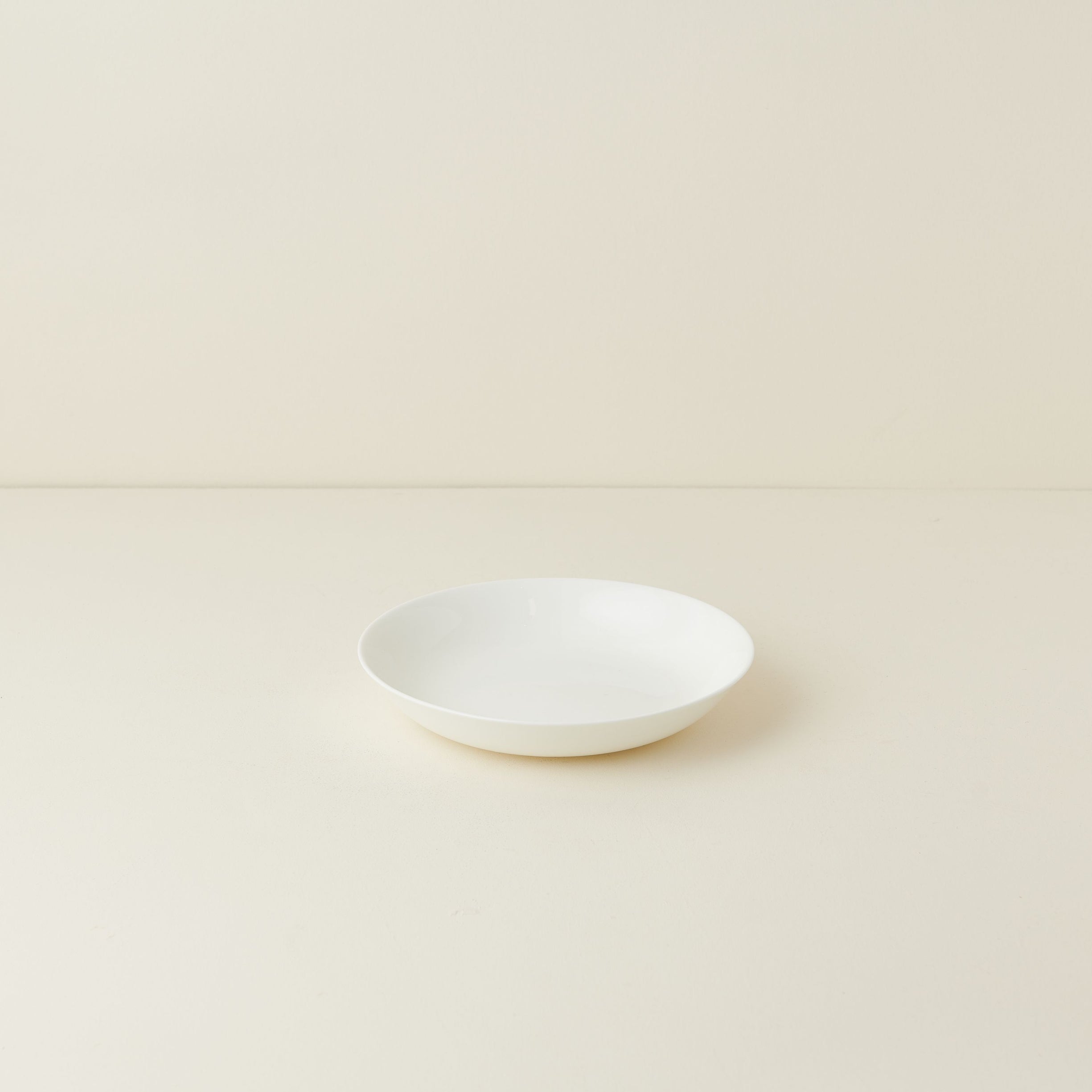 Dibbern Pure White Soup Plate 22.5 cm - HOPSON GRACE